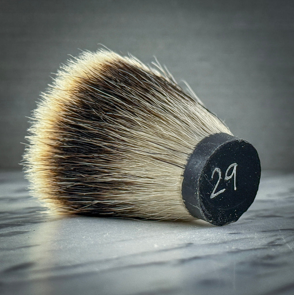 v29 Fanchurian Knot – chiselandhound